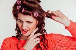 12 Tips Reveal How To Remove Velcro Rollers Without Getting Them Stuck